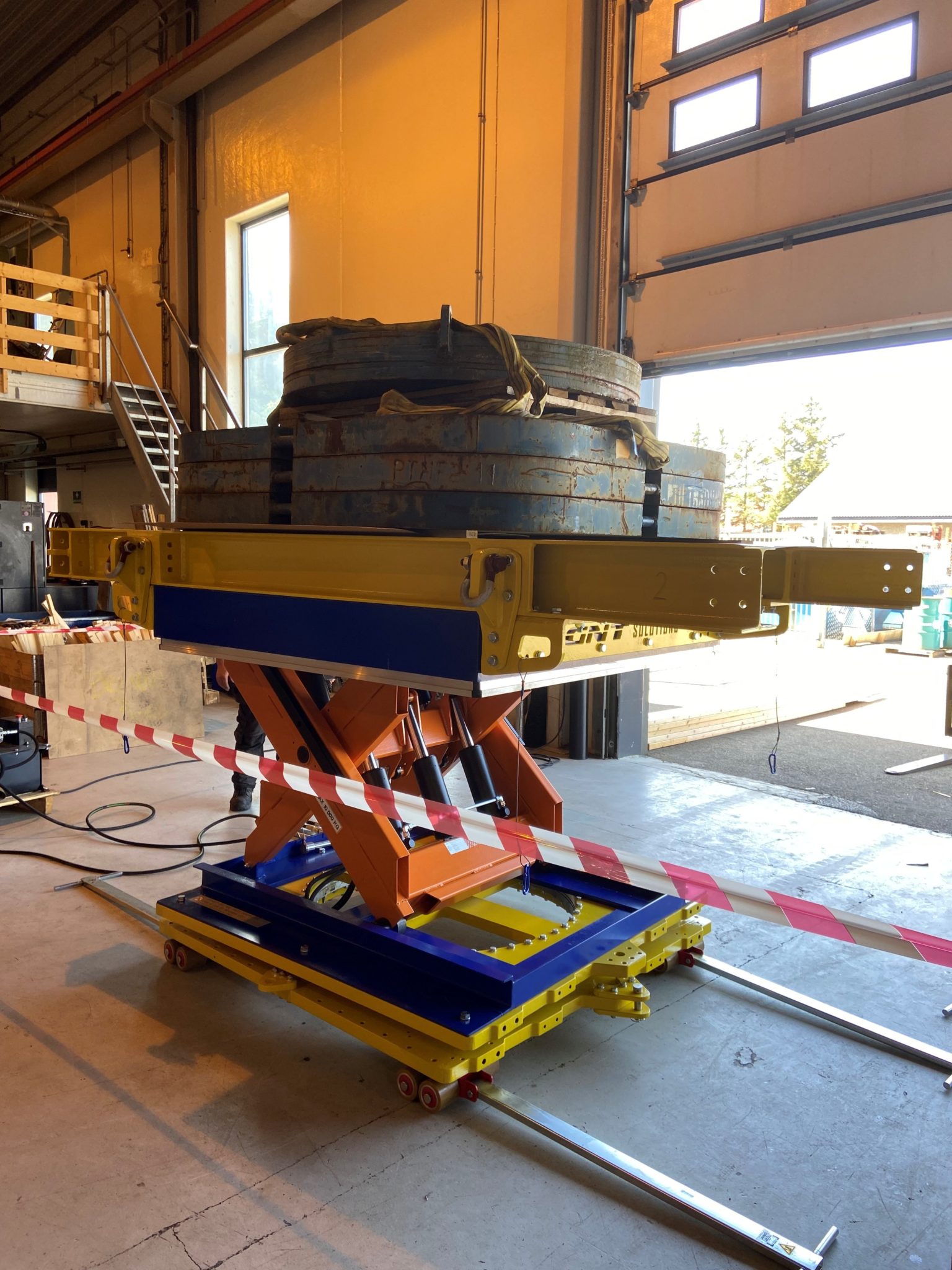 Turn-Table Trolley - GNT Solutions