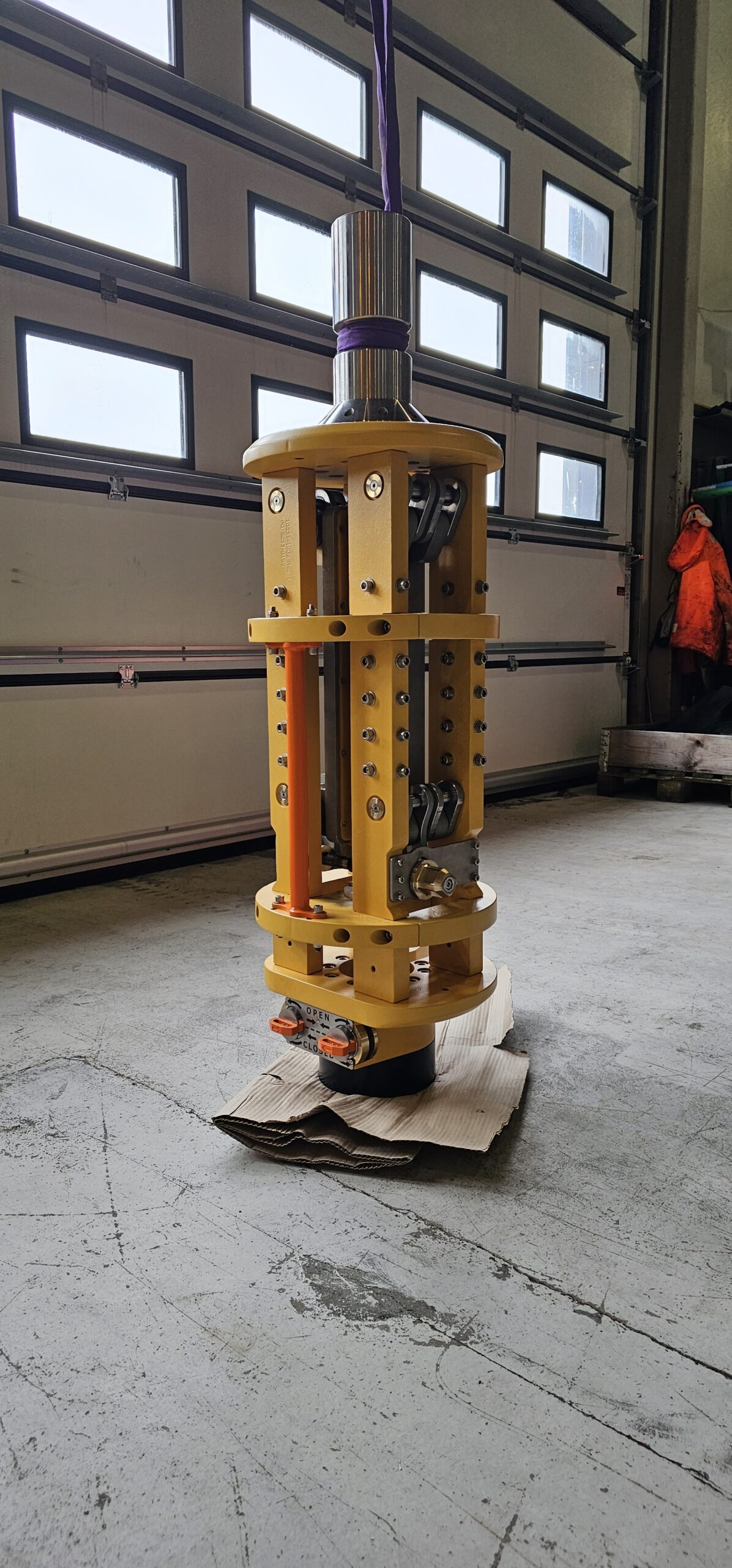 PCH Running Tool Weight and Gripper - GNT Solutions